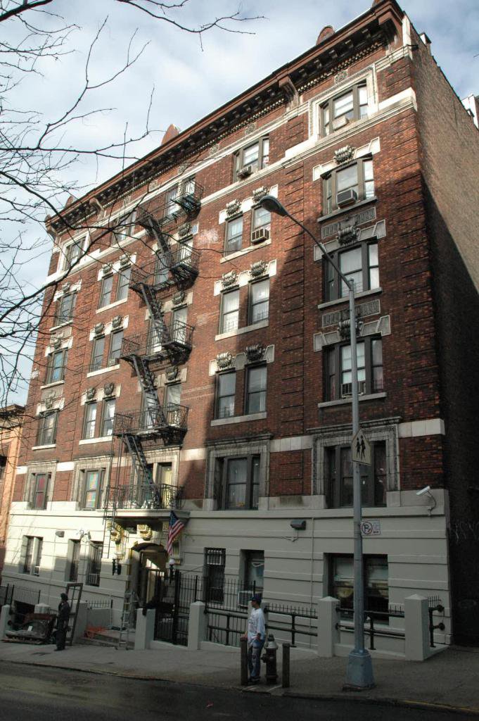 Class D Buildings - Elevator Apartments - PropertyShark