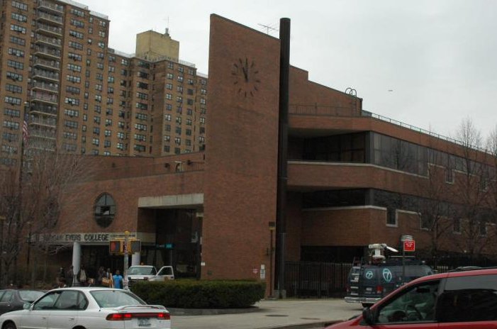 Class W Buildings - Educational Structures - PropertyShark